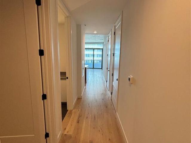 1801 N Pearl Street # 3806