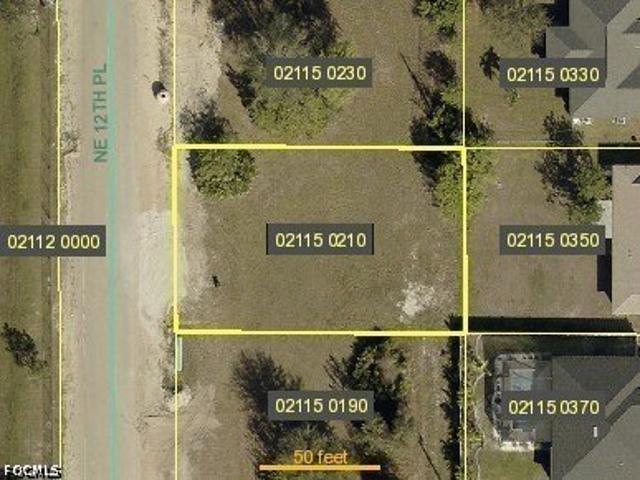 1801 NE 12th Pl, Cape Coral, FL 33909