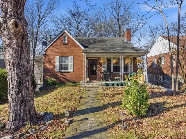 1801 Neal Terrace