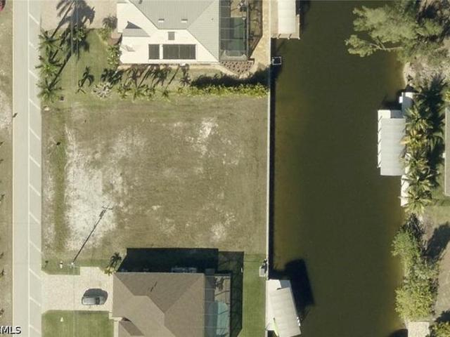 1801 Old Burnt Store Rd N, Cape Coral, FL 33993