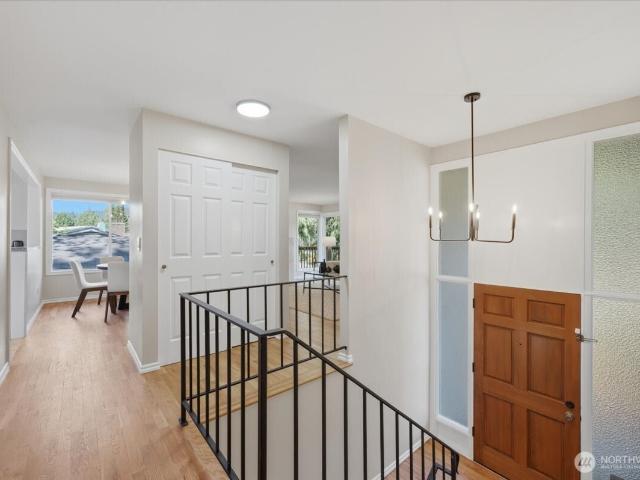 1801 Anacortes Avenue NE