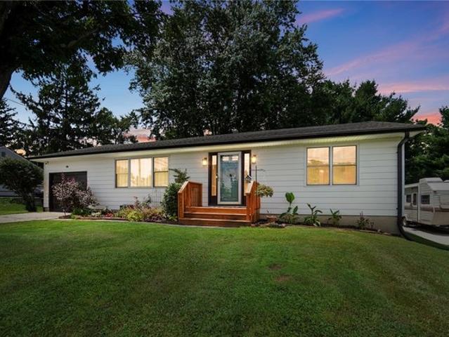 1801 Beacon St, Springfield Township, OH 45505