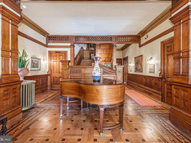 1801 Eutaw Pl, Baltimore, MD 21217 | MLS #MDBA2213