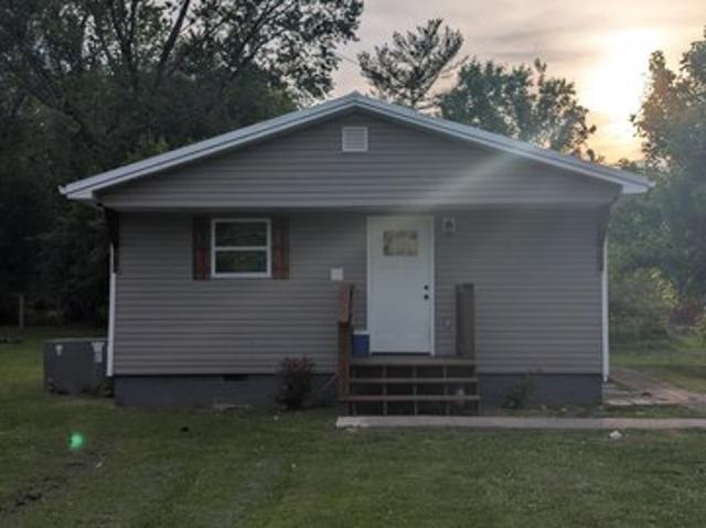 1801 Exeter Ave, Middlesboro, KY 40965
