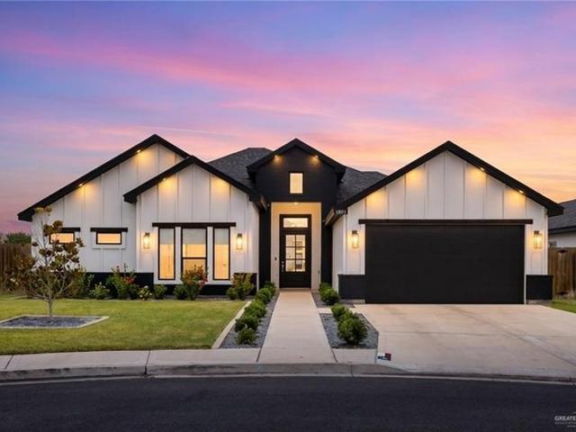 1801 E 28th St, Mission, TX 78574