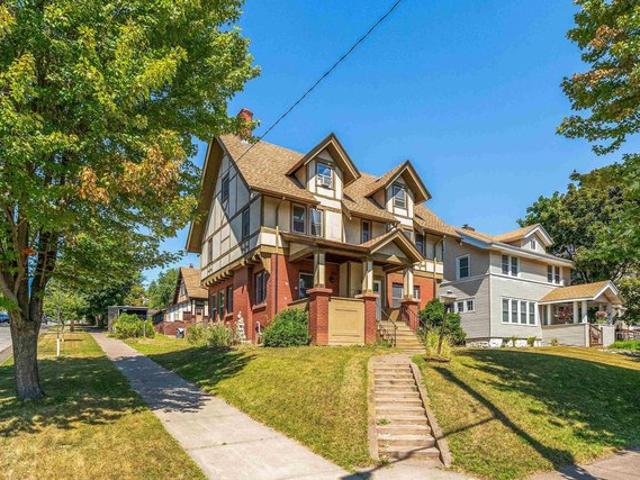 1801 E 2nd St, Duluth, MN 55812