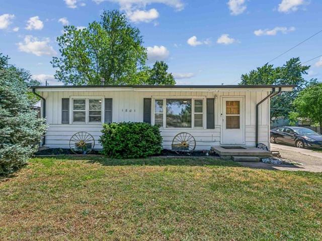1801 E Ventnor St, Park City, KS 67219