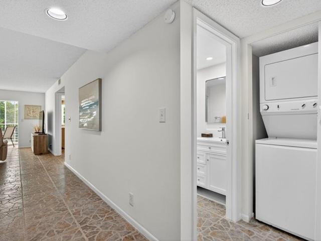 1801 Eleuthera Pt Apt D3, Coconut Creek, FL 33066