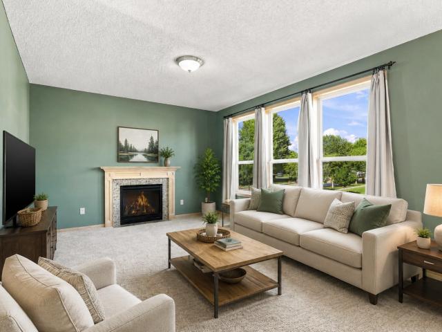 1801 Foothill Trail