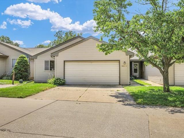 1801 Glenwood Oaks Ct Unit A, Urbana, IL 61801
