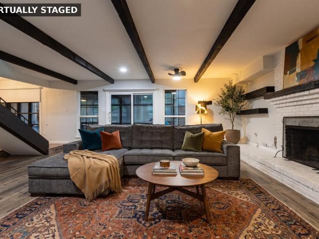 1801 Green Oaks Drive