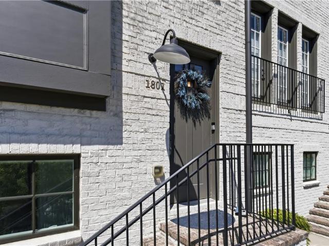 1801 Huntington Hills Lane NW