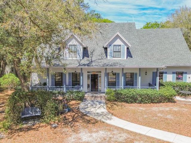 1801 Lake Rd, Jacksonville, FL 32226