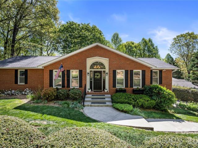 1801 Riverview Court