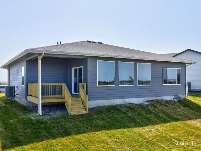 1801 SW Sienna Court