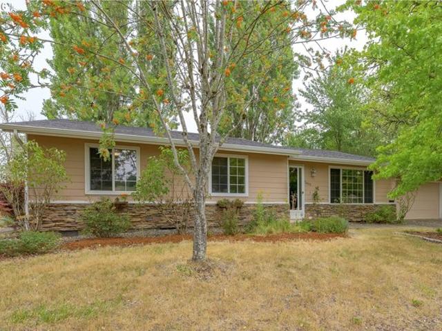 1801 SW Tamarack St, McMinnville, OR 97128