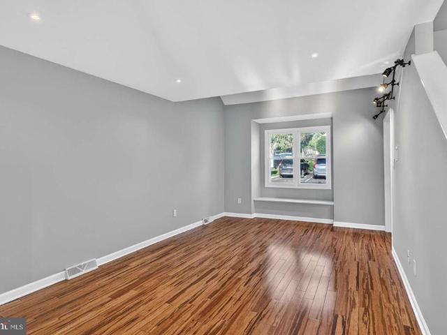 1801 Saint Johnsbury Court