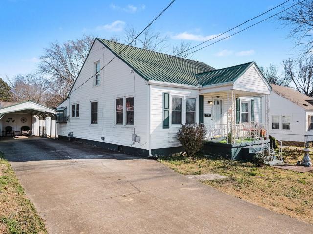 1801 Scribner Ave