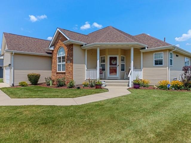 1801 Squires Lndg, Rochelle, IL 61068