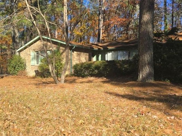 1801 Tudor Ln, Petersburg, VA 23805