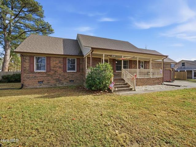 1801 Vine St, Elizabeth City, NC 27909