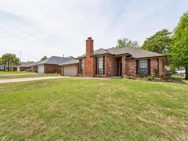 1801 Whispering Trail