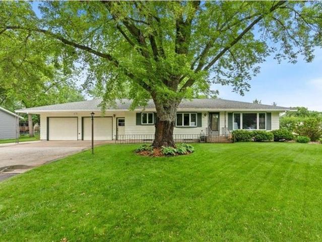 1801 11th Ave S, Saint Cloud, MN 56301