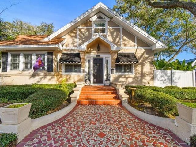 1801 8th St N, Saint Petersburg, FL 33704