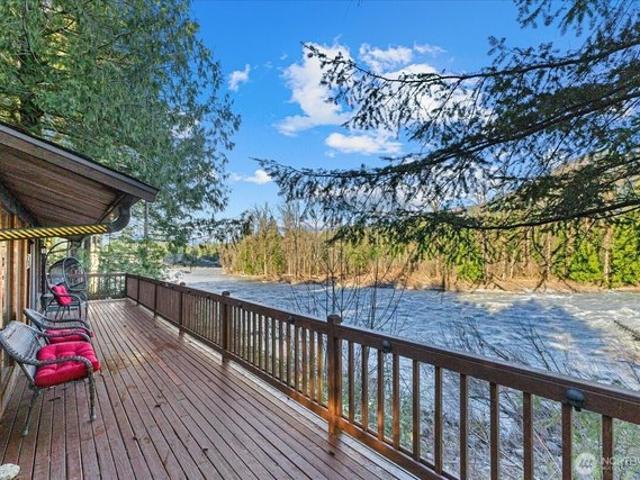 18021 rd Ave SE, Gold Bar, WA 98251