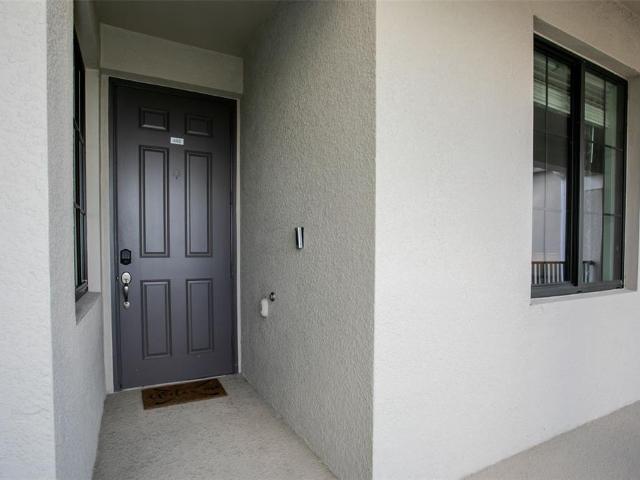 18028 Gawthrop Dr, Unit 402, Bradenton, FL 34211 | MLS #A4684 | Compass