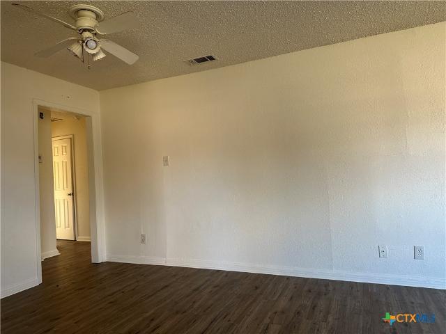 1802 Alamo Avenue