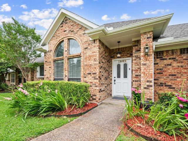 1802 Campbell Trail