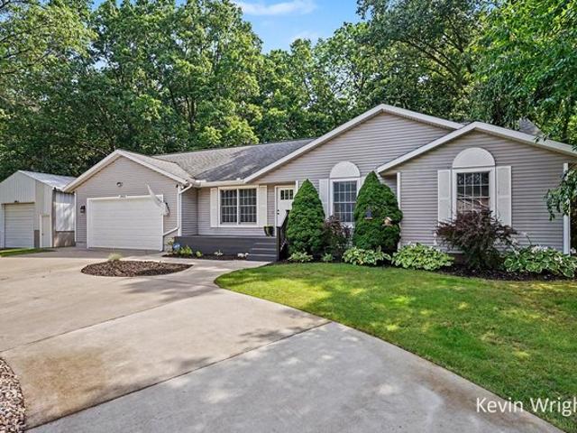 1802 Duchess Ct, Muskegon, MI 49445