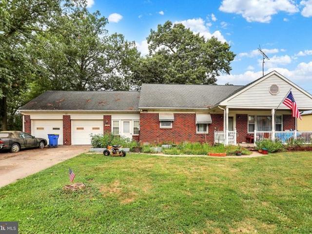 1802 Dubs Church Rd, Hanover, PA 17331