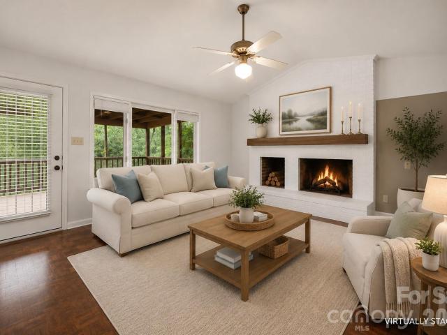1802 Dogwood Court