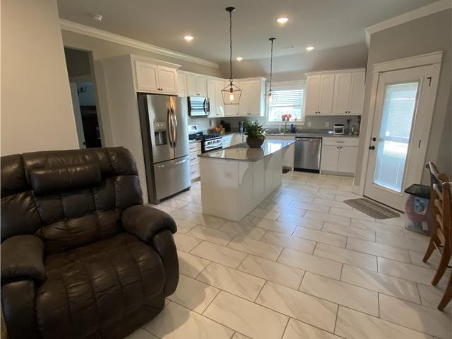 1802 E Endura Park Drive