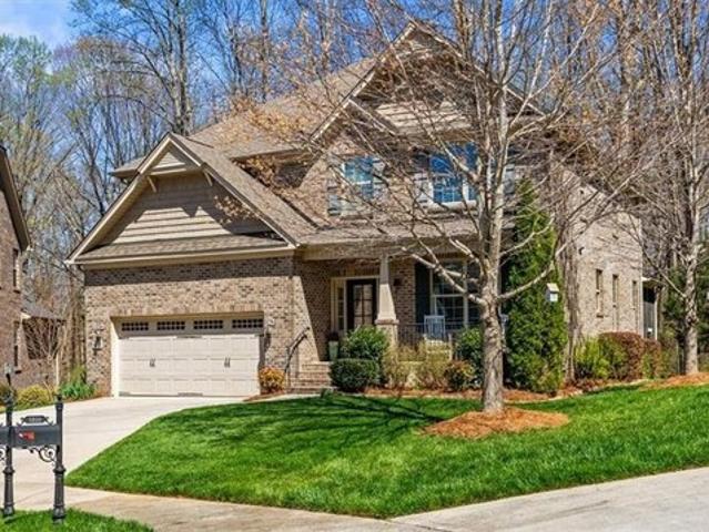 1802 Griffins Knoll Ct, Greensboro, NC 27455
