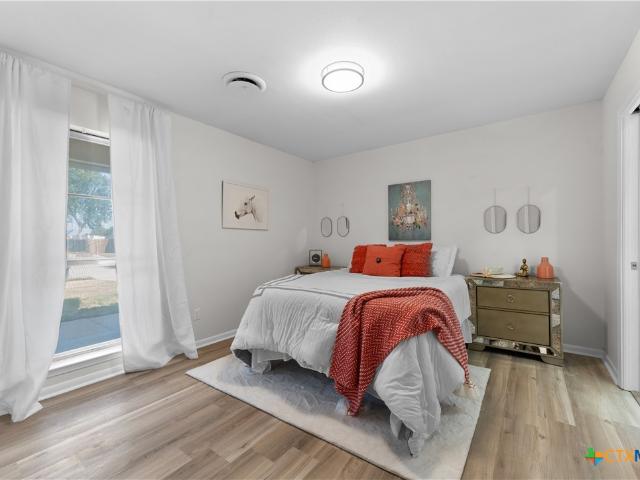 1802 Janis Drive