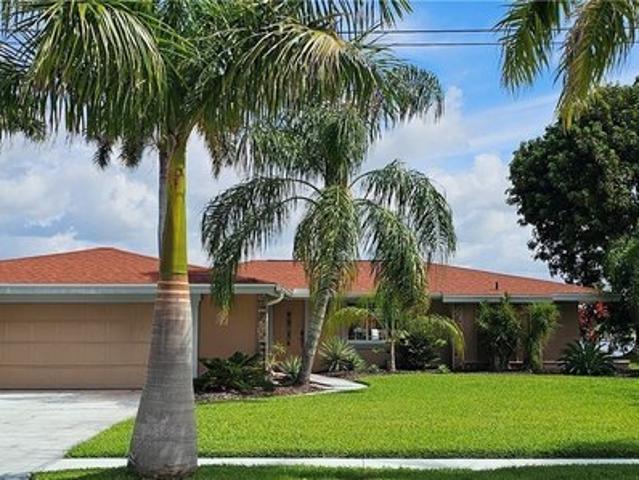 1802 Lakeview Blvd, North Fort Myers, FL 33903