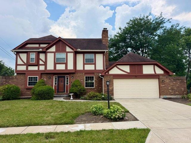 1802 Lord Fitzwalter Dr, Miamisburg, OH 45342