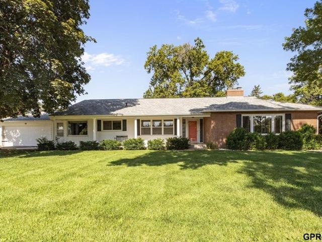 1802 S 76th Ave, Omaha, NE 68124