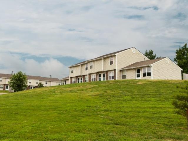 1802 S Oronogo St, 3 beds, 1 full bath