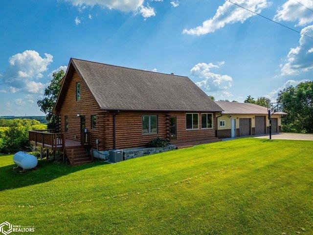 1802 th St, State Center, IA 50247