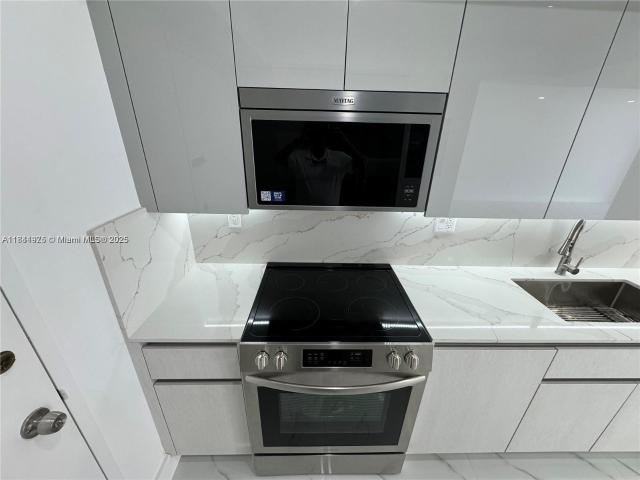 18031 Biscayne Blvd, Unit 502, Aventura, FL 33160 | MLS #A11841