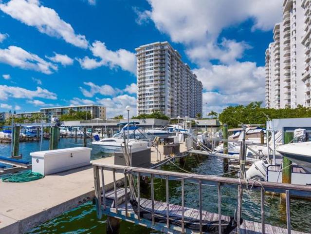 18031 Biscayne Blvd #1101, Aventura, FL 33160