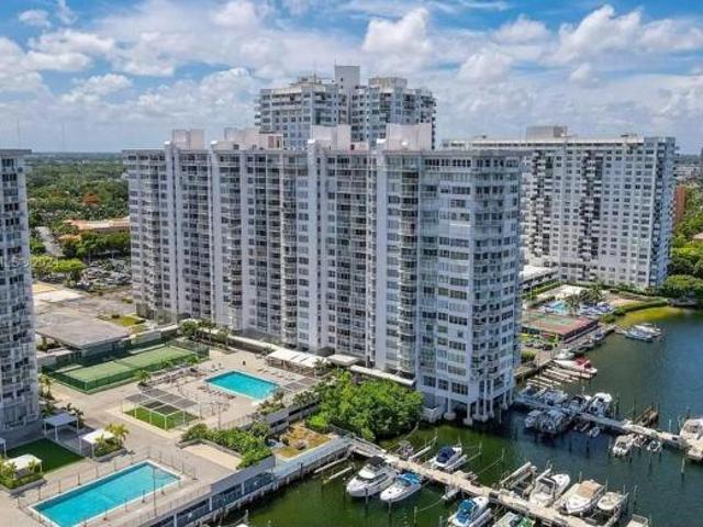 18031 Biscayne Blvd #301, Aventura, FL 33160