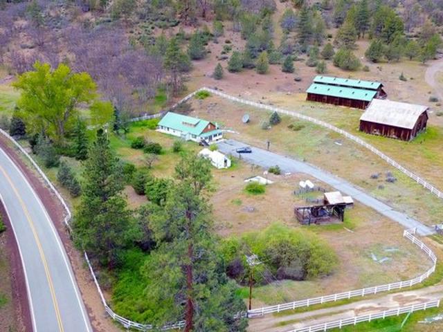 18031 Gazelle Callahan Rd, Gazelle, CA 96034