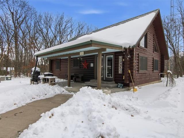 1803 N 90th Ave, Eau Claire, WI 54703