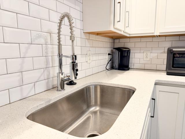 1803 Broadway # 125