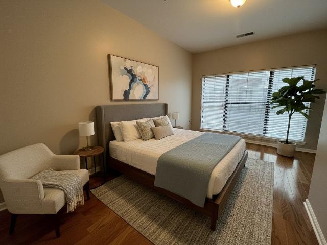 1803 Broadway # 210